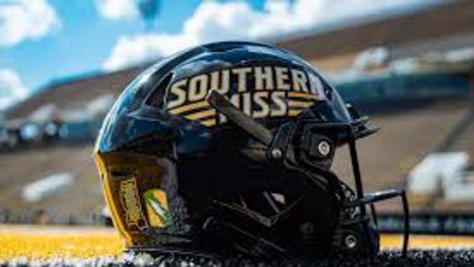 Sources: Blake Anderson at center of Southern Miss coaching search
